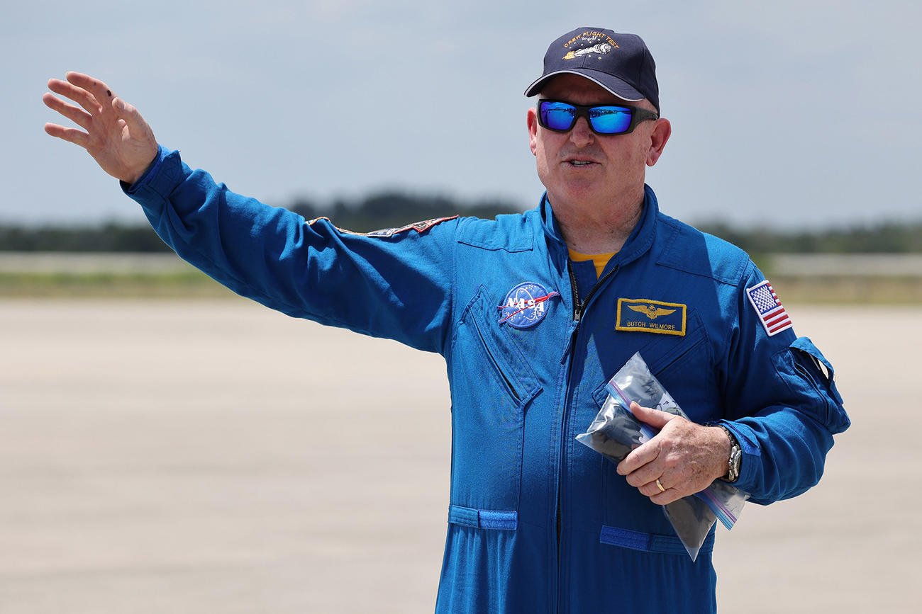 Navy Veteran Butch Wilmore, Who Spent Months Caught in Area as a NASA ...